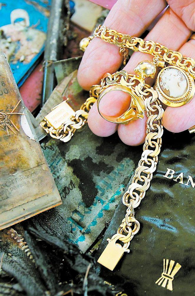 Hittade sitt stulna guld efter 20 år Hittade sitt stulna guld efter 20 år