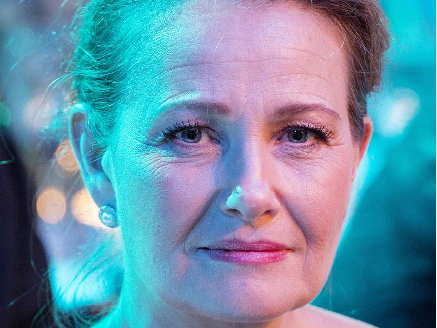 Yvonne Ryding föll handlöst – bröt handleden Yvonne Ryding föll handlöst – bröt handleden